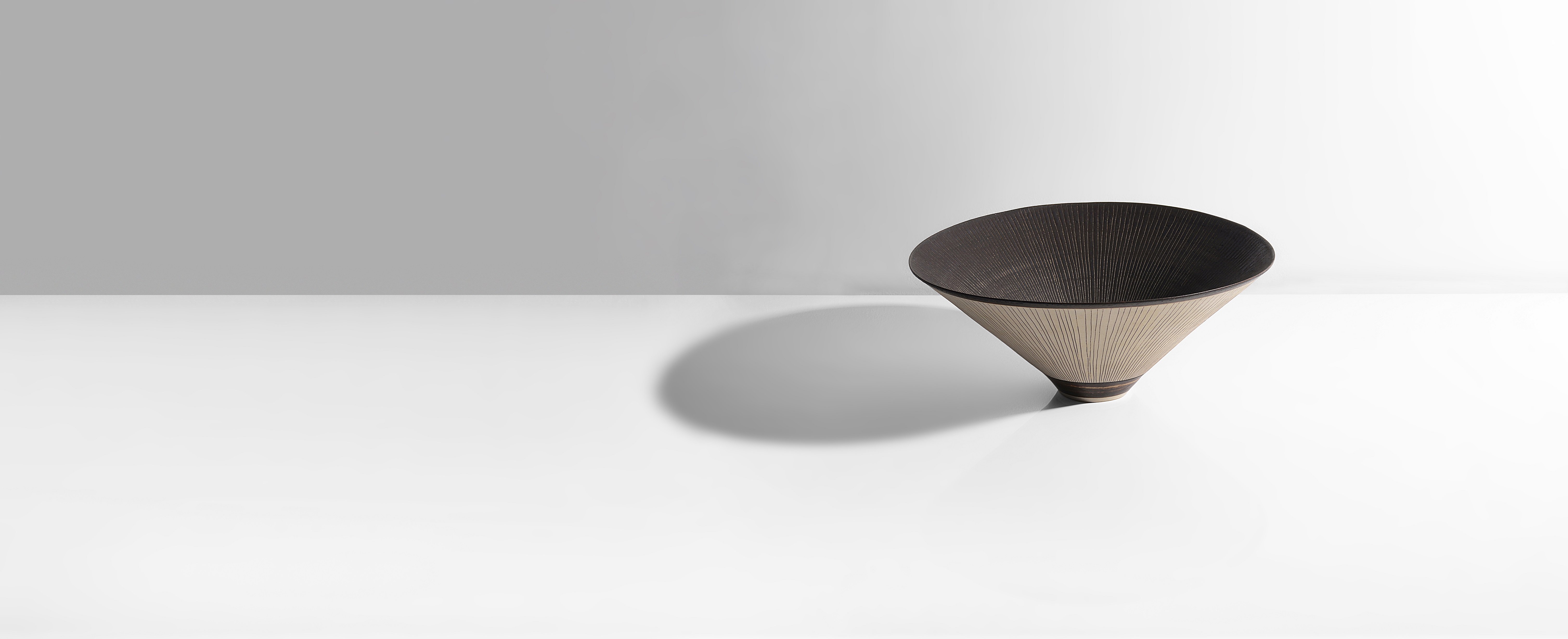 Maak Contemporary Ceramics + Craft | Specialist Auctions